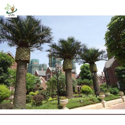 China UVG 20ft Large Artificial Washingtonia Palm Tree Plastic Leaves Garden Decoration for sale