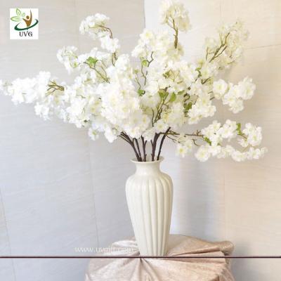 China Wholesale 1m Artificial Cherry Blossom Branches UVG Silk Flowers White for Weddings for sale