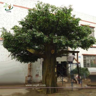 China UVG Durable Artificial Banyan Tree with Silk Leaves for Garden Decoration 1.5m for sale