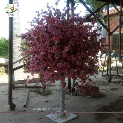 China Wholesale Small Artificial Peach Blossom Tree Pink Wooden Table Centerpiece 60cm for sale