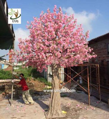 China UVG CHR138 15ft Pink Faux Cherry Blossom Tree Fiberglass Trunk Party Backdrop Decoration for sale