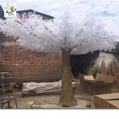 China Artificial White Banyan Tree 6ft UVG Winter Wedding Stage Decoration Fake Plant for sale