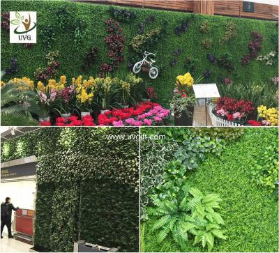 China UVG Artificial Green Living Wall Plastic Grass Vertical Garden Decoration GRS09 50x50cm for sale