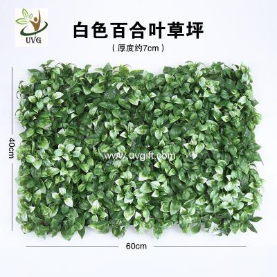 China UVG Indoor Landscaping Garden Synthetic Grass Plastic Leaves Christmas Decoration GRS27 27mm for sale
