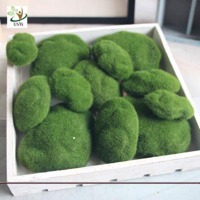 China UVG GRS039 Artificial Moss Balls Fake Rock Aquarium Decoration 5-10cm for sale