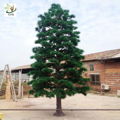 China UVG Outdoor Artificial Pine Tree Christmas Decoration 6ft Road Ornament GRE065 for sale