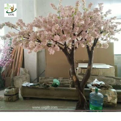 China Fake Cherry Blossom Trees 1.5m Tall for Wedding Stage Decoration Baby Pink UVG CHR173 for sale