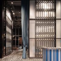 China Decorative Wrought Iron Partition Divider Hand Polished Metal Screen Custom Size for sale