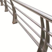 China 304 Stainless Steel Bridge Guardrail 1050mm Custom Tubular Handrail for Commercial Use for sale