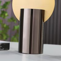 China Stainless Steel Metal Flower Pot Custom Size Decorative Garden Planter for Indoor Outdoor Use for sale