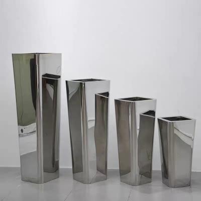 China Stainless Steel Metal Flower Pot Custom Size Decorative Garden Planter for Indoor Outdoor Use for sale