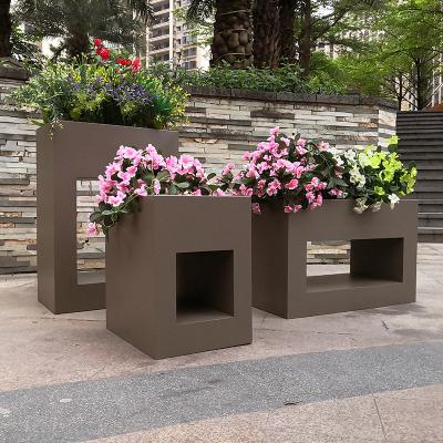 China Outdoor Stainless Steel Flowerpot Brushed 304 1.5mm Garden Planter Custom Size for sale