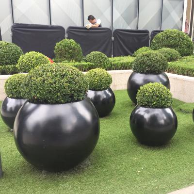 China Custom Stainless Steel Flowerpot Waterproof Large Metal Garden Planter 304 316 for sale