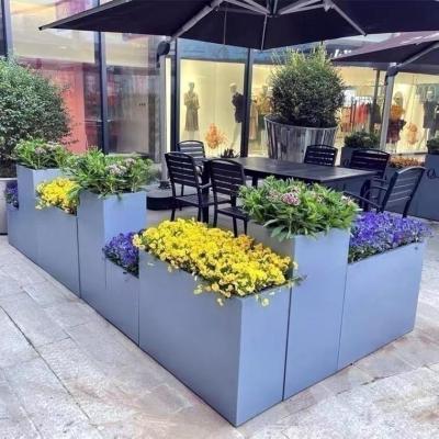 China Custom Size Stainless Steel Flowerpot High Durability Rust Resistant Home Decoration for sale