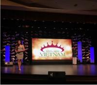 China Easy Install 128x128 Dot P4mm Full Color LED Wall Display for sale