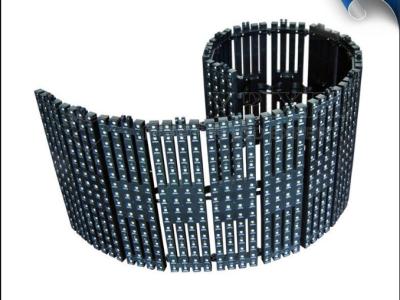 China P8mm 4500nit Exterior Flexible LED Curtain Screen for sale