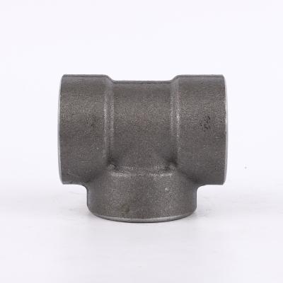 China Socket Welding Tee 316 Stainless Steel Forged Tee ASTM A336 F22 3 Inch Sch 40 for sale