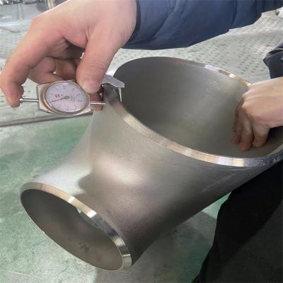 China Stainless Steel Tee 3000 Psi High Tensile Strength Welded Pipe Fitting for sale