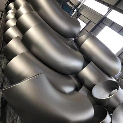 China Carbon Steel 180 Degree SCH80 Elbow Pipe Fitting ASTM A860 WPHY52 0.4-2.0mm Thickness for sale