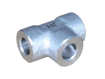 China Socket Welding Equal Tee 316 Stainless Steel Forged Fittings DN15-DN700 Pipe Tee for sale