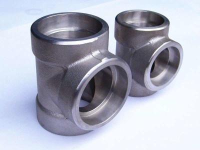 China Socket Welding Tee 304 Stainless Steel Forged Tee ASTM A336 F22 2 Inch Sch 30 for sale