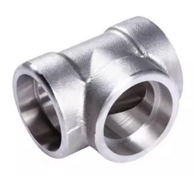China High Yield Strength Stainless Steel Tee Good Machinability Welded Connection Type for sale