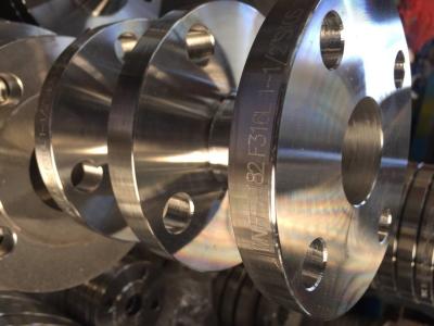 China Duplex Stainless Steel Weld Neck Flange ASTM A815 UNS S31803 RF 1/2-24 Inch for sale
