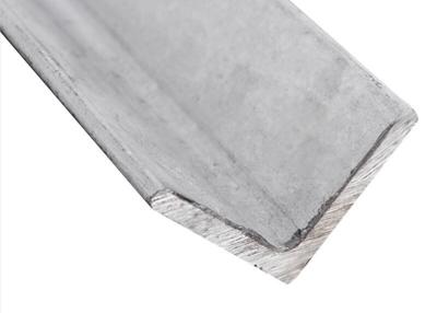 China 304 316L Stainless Steel Angle Bar 50x50x5mm Equal Profile 90 Degree Steel Angle for sale