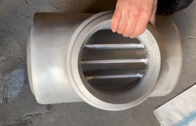 China Super Duplex Stainless Steel ASTM A182 F51 UNS S31803 Reduced Barred Tee 1/2-24 Inch for sale