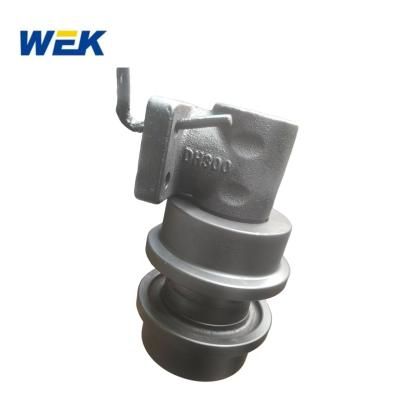 China 50-52 HRC Hardness 40Mn2 Carrier Roller for SOLAR 300 DH280 Excavators Double-Lipped Nitrile Seal for sale