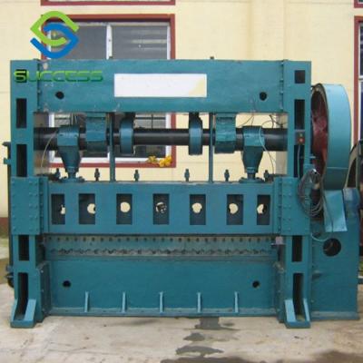 China Customized Diamond Hole Shape Expanded Metal Making Machine for and Production with Customized Diamond Hole Shape Options for sale