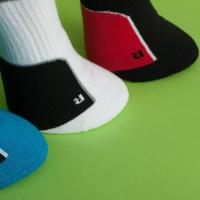 China Eco - Friendly Cotton Sports Ankle Socks With Sweat - Absorbent Material for sale