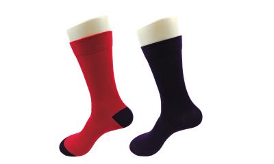 China Red Black Cotton Diabetic Circulation Socks for Unisex Adults Anti Slip 144 Needle for sale
