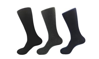 China Black Stripes Diabetic Compression Socks , Snagging Resistance Diabetic Socks For Men for sale
