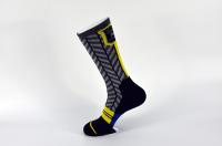 China Custom Elastane Athletic Basketball Socks 75% Cotton 3% Spandex Breathable Anti Foul for sale
