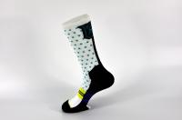 China Anti Slip Under Armor Basketball Socks 64% Nylon 20% Spandex Black Custom Size for sale