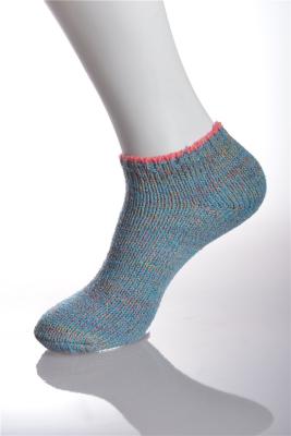China Organic Cotton Blue Ultra Thin Running Socks for Unisex Adults Custom Size 144 Needle for sale