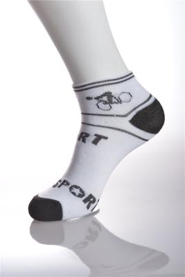 China Custom Unisex Nylon Running Socks 70% Nylon 14% Spandex for Adults Children OEM for sale