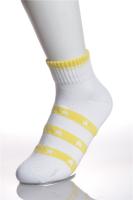 China OEM White Moisture Wicking Running Socks for Unisex Adults 144 Needle Nylon for sale