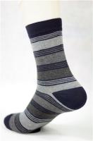 China Custom Non Slip Trampoline Socks for Adults Kids 96 Needle Polyester Cotton Spandex for sale