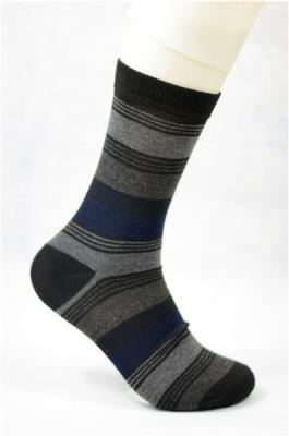 China Bamboo Fiber Anti Slip Socks with Sweat Absorbent Organic Cotton 96 Needle 25% Elastane for sale
