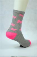 China Custom Pink Anti Slip Socks for Adults Kids 96 Needle Polyester Odor Resistant for sale