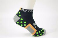 China Quick Dry Non Skid Socks For Elderly , Colorful Skid Resistant Socks With Polyester for sale