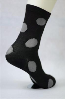 China Custom OEM Anti Slip Socks 96 Needle Elastane Black Odor Resistant Adult Size for sale