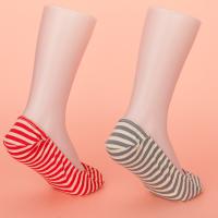 China Grey Red Stripes Non Slip No Show Liner Socks 76 Cotton 21 Nylon Adult Size Custom for sale