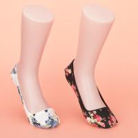 China Women Non Slip Invisible No Show Socks 76 Cotton 21 Nylon Anti Snagging for sale