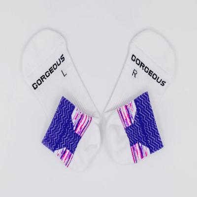 China Anti Dust Athletic Basketball Socks Skid Proof One Size Colorful Custom Logo for sale