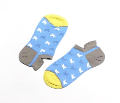 China Anti Odor Sweat Absorption Ankle Socks Size 9-11 Anti Skid Embroidery Logo for sale
