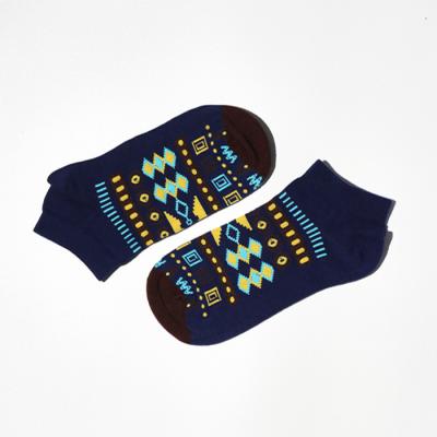 China Moisture Proof Anti Skid Ankle Socks Unisex Wear Resistant Size 9-11 for sale