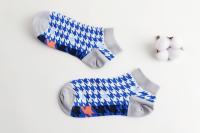 China Unisex Anti Skid Ankle Socks Moisture Proof Cotton Bottom Size 9-11 for sale